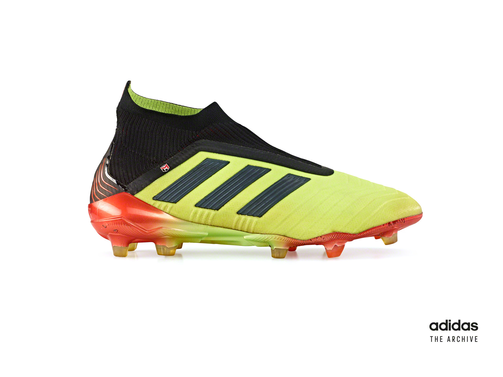 PREDATOR（プレデター） | adidas football official（アディダスフットボール オフィシャル） | サッカー ...